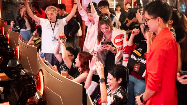 Raze Arcade - Emsphere